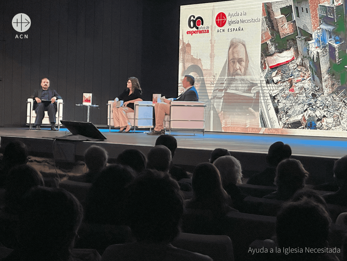 Más de 400 personas se reúnen para defender la libertad religiosa